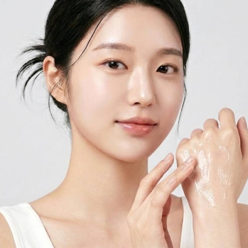 IL-YANG PHARM. Soccoinside Hyaluronic Acid Low Molecular Collagen Crea ...